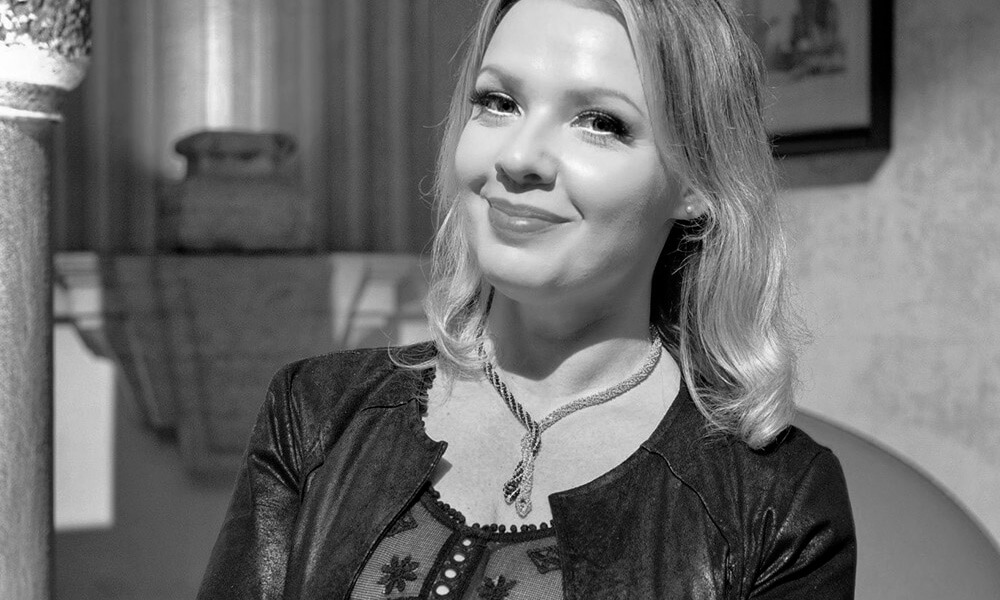 Intervista a Elena Bozza, Head of Digital di Linkness · Global Summit ...